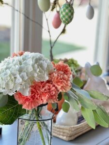 Easy Ideas for Spring Flower Arrangements - Perfecting Places