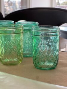 Tinting Glass Jars with Mod Podge – A Stunning DIY Makeover ...