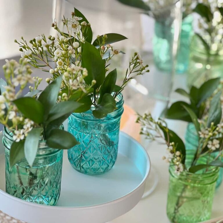 Tinting Glass Jars with Mod Podge – A Stunning DIY Makeover ...